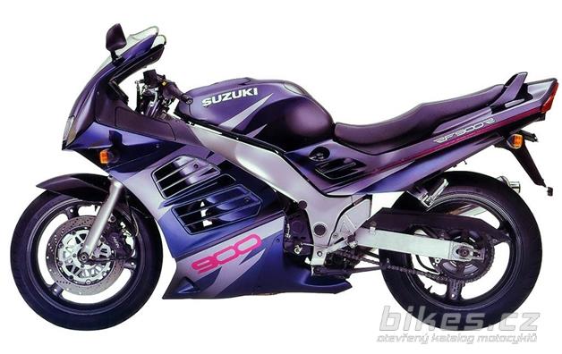 Suzuki RF 900 R - 1996 - technické parametry, názory motorkářů ...