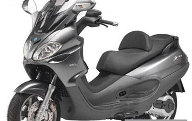 Piaggio X9 Evolution 500 - 2007 - technické parametry, názory motorkářů ...