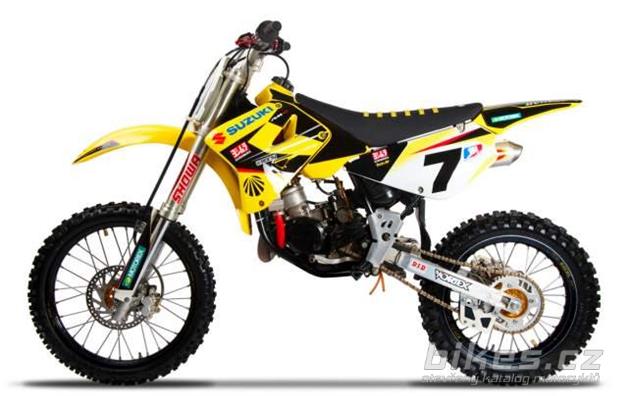 Suzuki RM 85 - 2016 - technické parametry, názory motorkářů, servisní ...