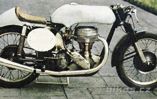 ČZ-Walter 250 - 1952 - technické parametry, názory motorkářů, servisní ...
