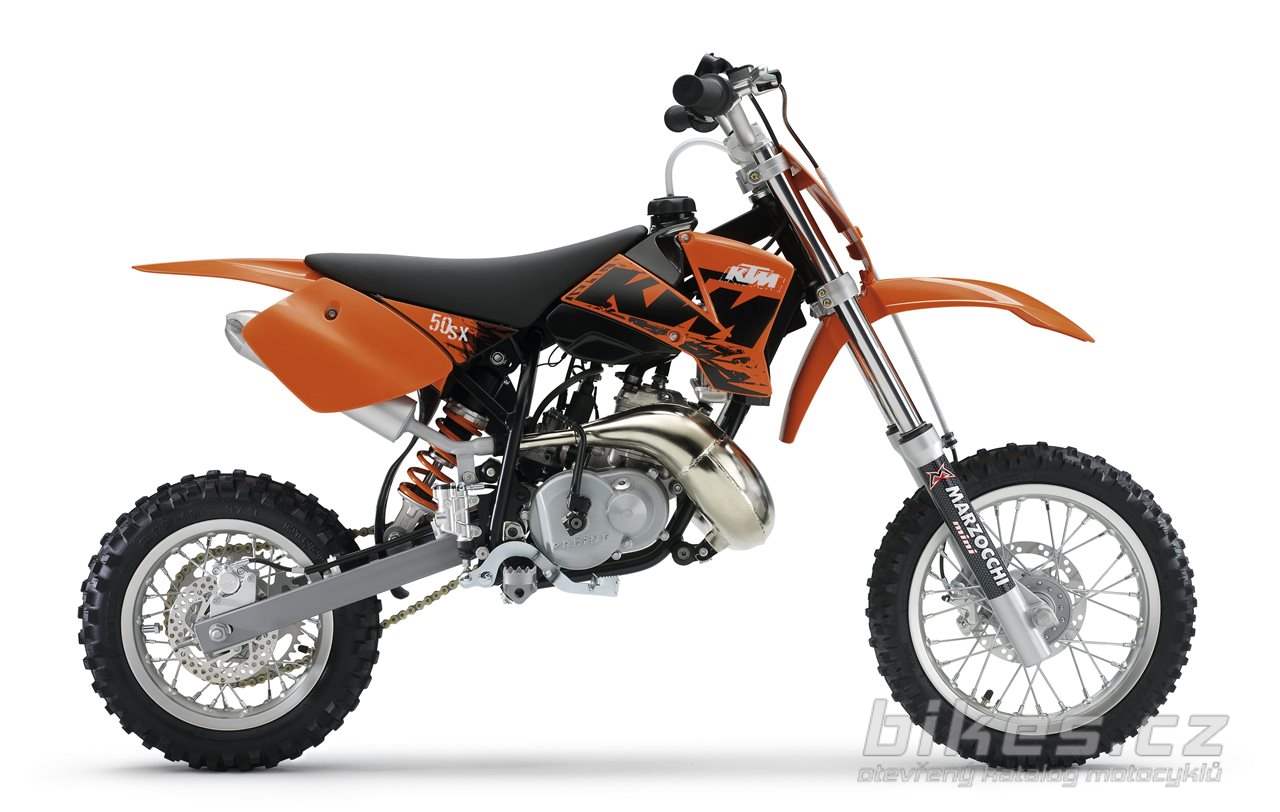 KTM 50 SX - 2006 - technické parametry, názory motorkářů, servisní manuály