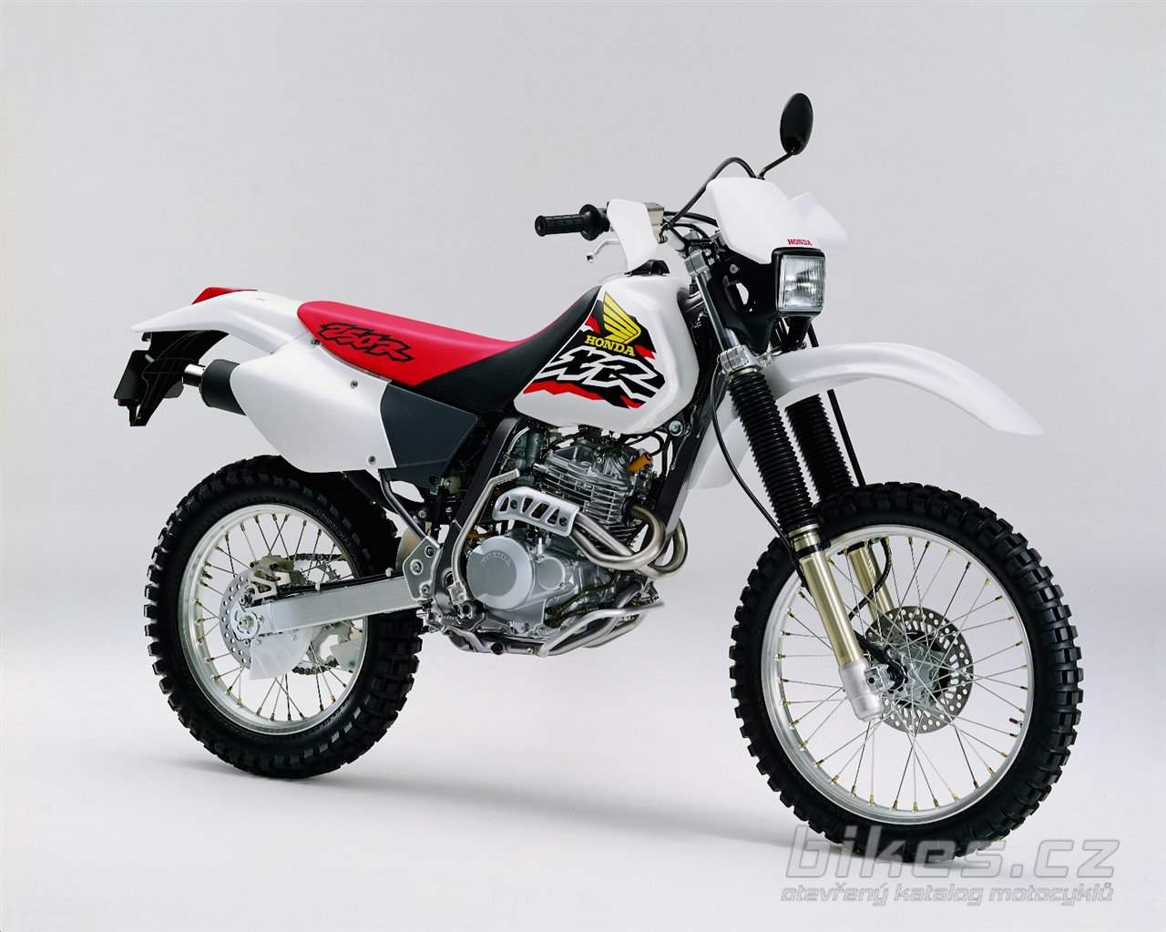 Honda XR 250 R - 1998 - technické parametry, názory motorkářů, servisní ...