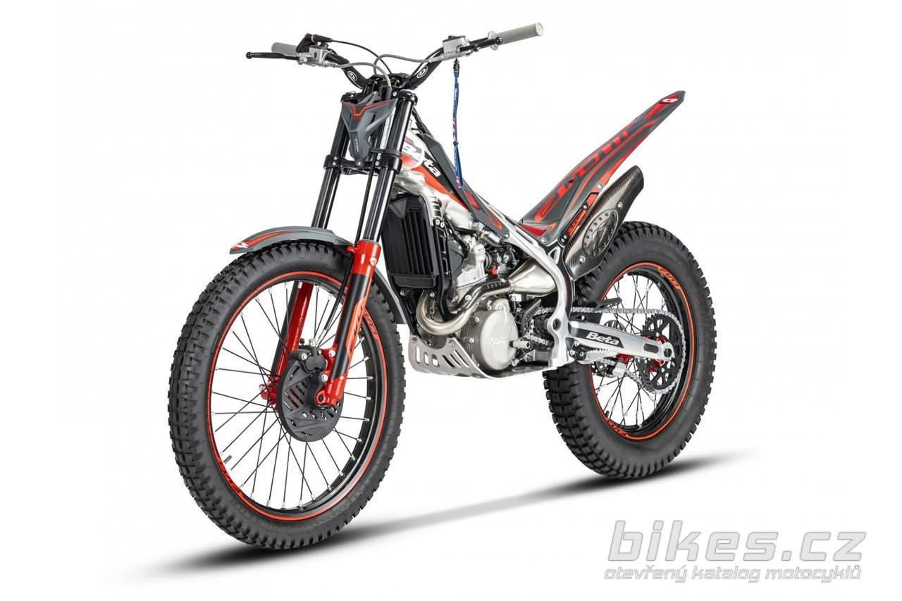 Beta Evo Factory 4T 300 - 2024 - technické parametry, názory motorkářů ...