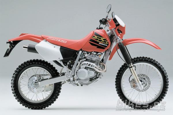 Honda XR 250 R - 2000 - technické parametry, názory motorkářů, servisní ...