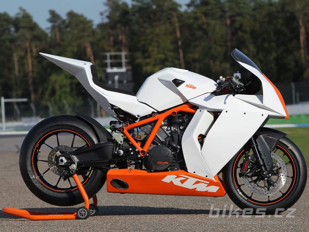 KTM 1190 RC8 R Track - 2013 - technické parametry, názory motorkářů ...