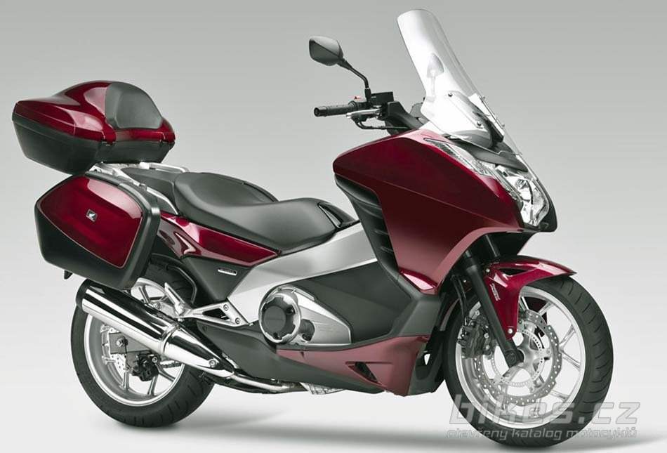 Honda Integra 700 - 2012 - technické parametry, názory motorkářů ...