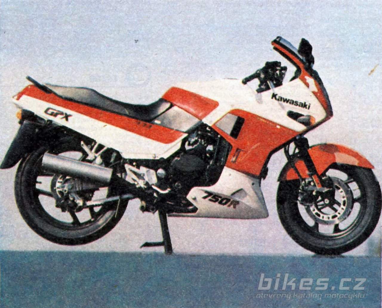 Kawasaki GPX 750 R - 1987 - technické parametry, názory motorkářů ...