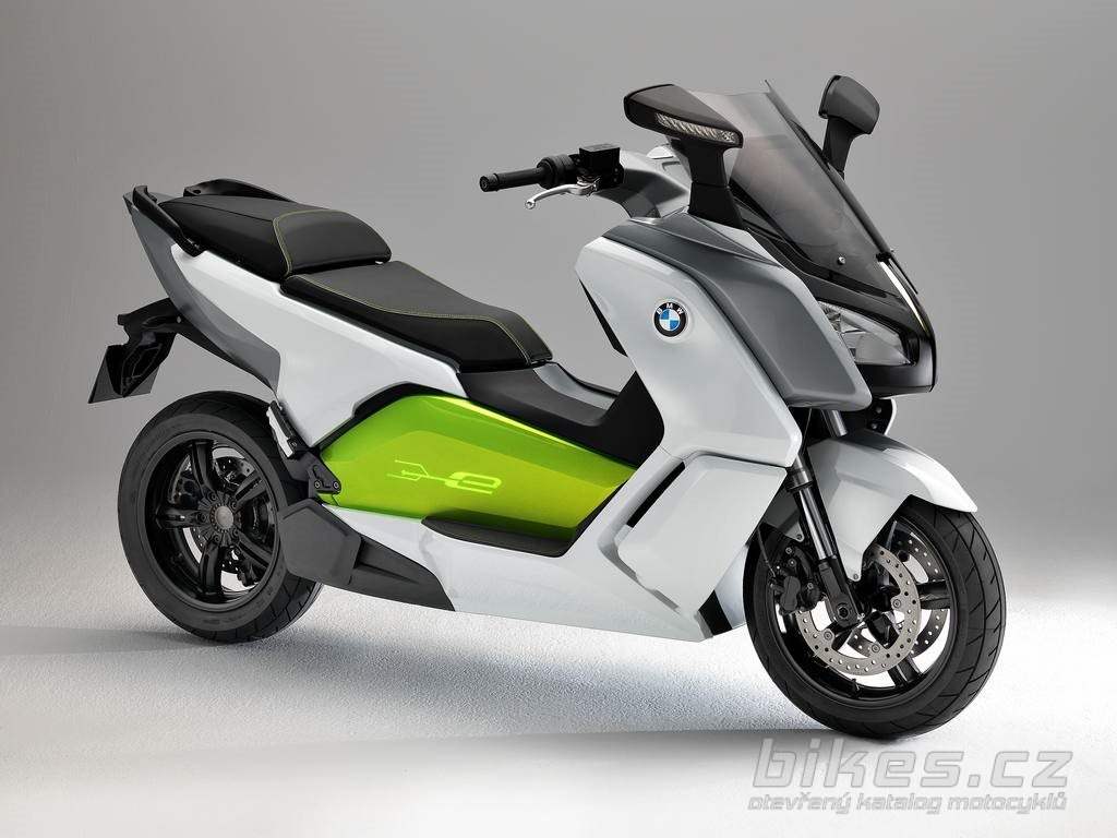 BMW C Evolution Plus - 2018 - technické parametry, názory motorkářů, servisní manuály